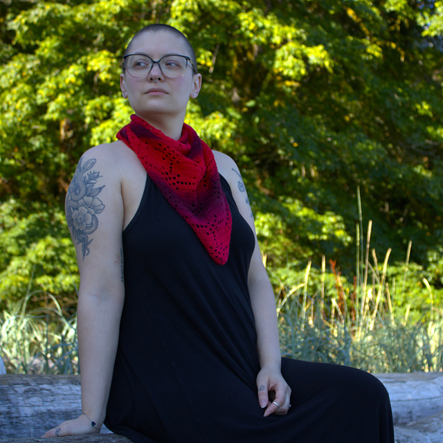 Ravelry: Winnie Bandana pattern by Elena Marquez