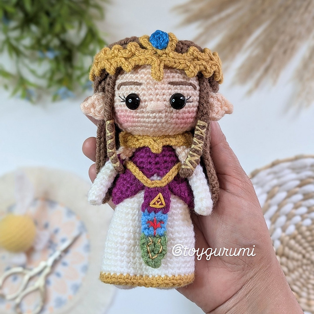 Ravelry: Princess Zelda Legend of Zelda pattern by Ankita Palit