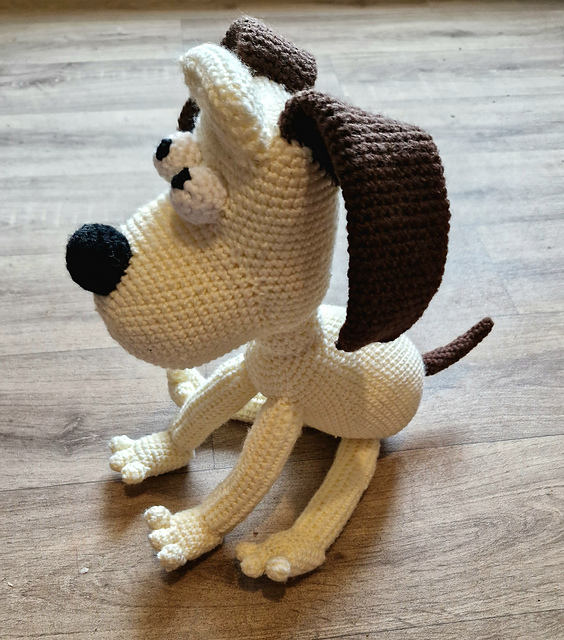 Ravelry: Gromit Softie pattern by Tracey Abrahams