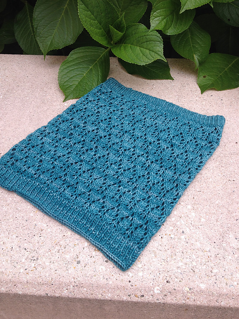 Ravelry: Madrid pattern by The Spanish Stitcher