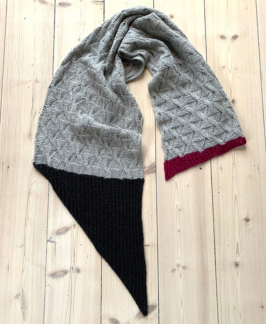 Ravelry: Skarf Sorana pattern by Åsa Tricosa