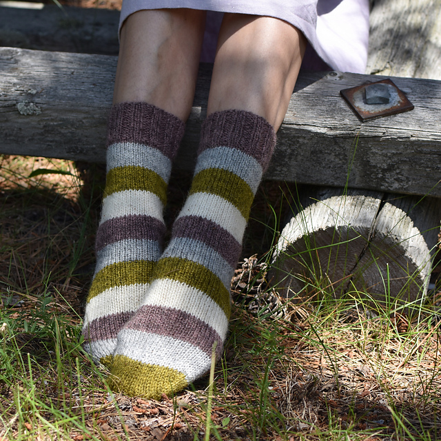 Ravelry: À rayures pattern by Tricot Design MCL