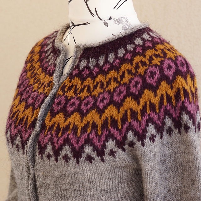 Ravelry: triscote's Gilet RIDDARI