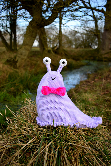 Ravelry: Heinrich Slug pattern by Trish Roberts | trishlemoose