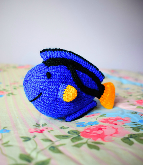 Ravelry: Diane the Blue Tang fish pattern by Trish Roberts | trishlemoose