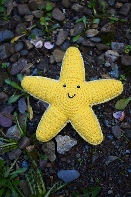 Ravelry: Eric the Starfish pattern by Trish Roberts | trishlemoose