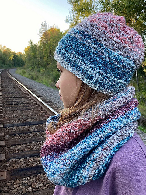 Ravelry: Aria Cowl pattern by While They Dream