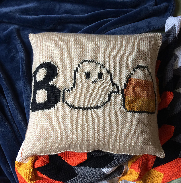 Ravelry: The Boo Pillow pattern by While They Dream