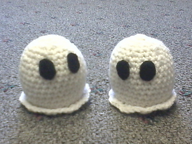 Ravelry: amigurumi Little Ghostie pattern by Caren's Crochet