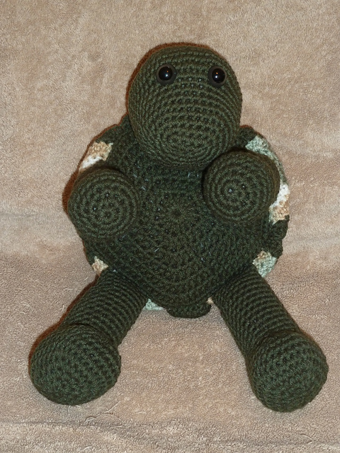 Ravelry: Snuggle Turtle pattern by Sue Usiatynski