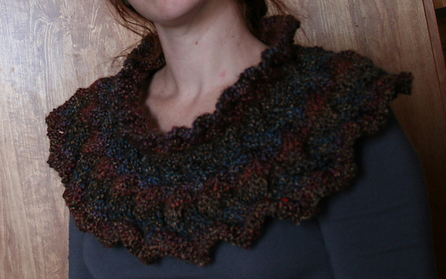 Ravelry: modesty pattern by Rhiannon Pollard