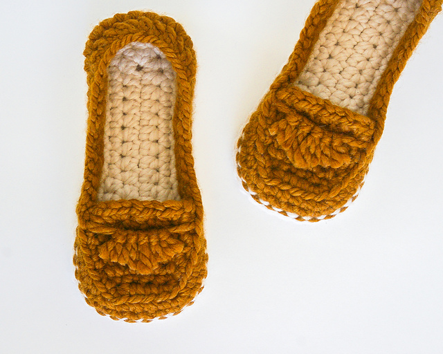 Ravelry: Ava Slippers - Women's loafer pattern by Lorin Jean