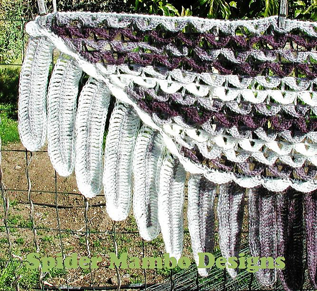 Ravelry: Dove Wing Shawl pattern by Spider Mambo