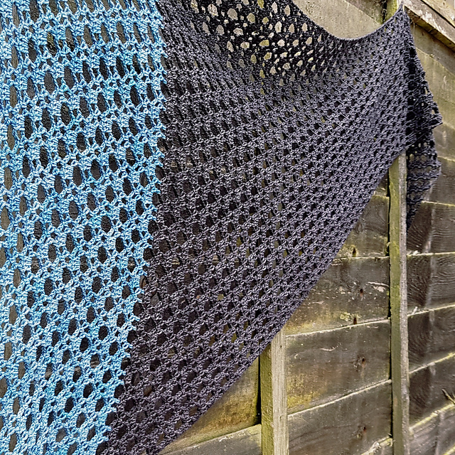 Ravelry: justanotherkim's Two Colour Scarf