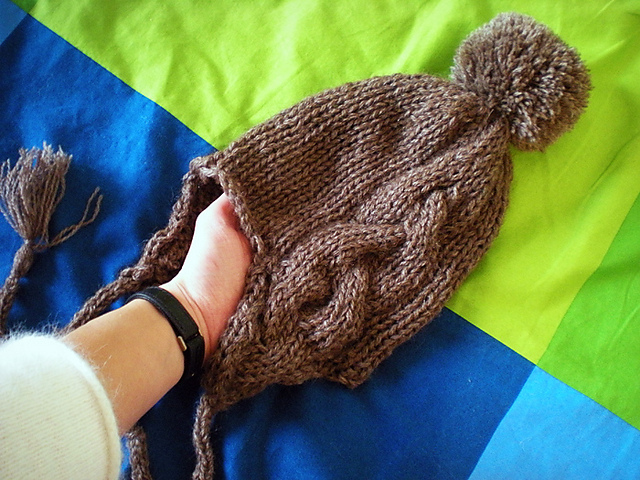 Ravelry: Esmeralda Sky Hat pattern by Sabina Mauri