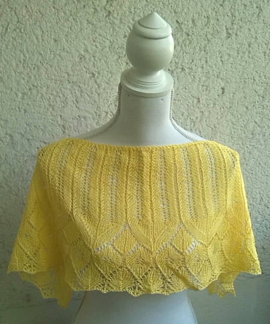 Ravelry: Dryad Beech Blossom / Dryade Buche Blüte pattern by Susann Hajjar