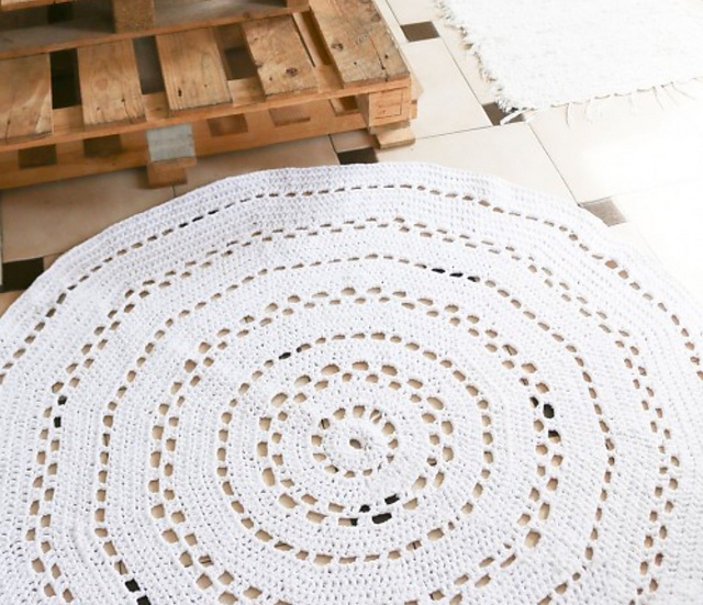 Ravelry: Circle Carpet pattern by we are knitters