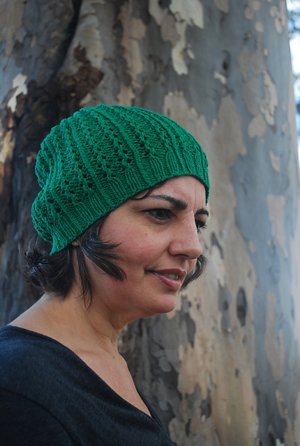Ravelry: Bijou Hat pattern by Valeria Garcia