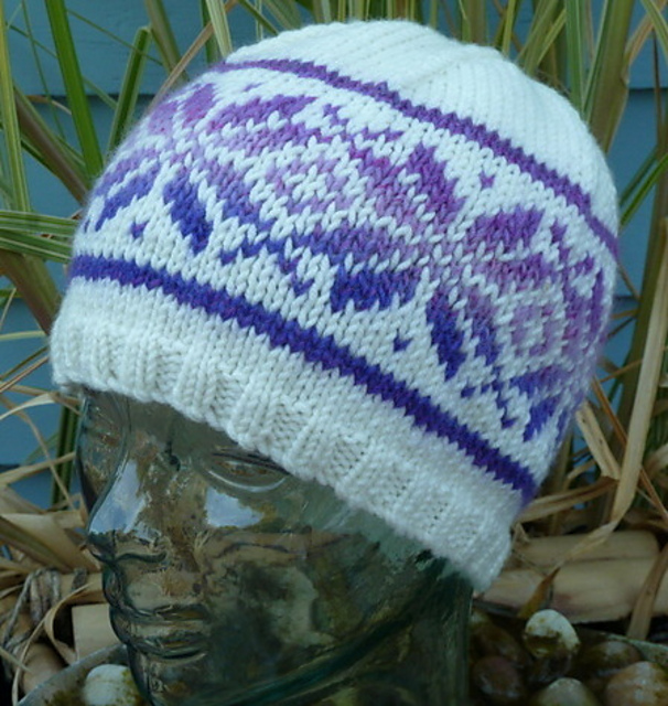 Ravelry: Simple Snowflake pattern by LaVon Murphy