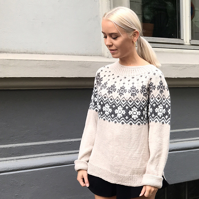 Ravelry: Mountain roses in cotton pattern by Anne Merete Fjeld - Varm ...