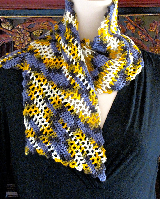 Ravelry: Bare Bones Scarf pattern by Vashti Braha