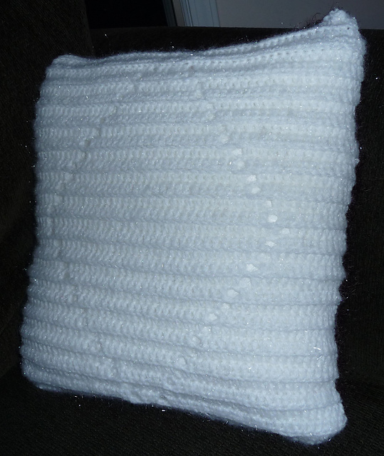 Ravelry: Fire and Ice Pillow pattern by Vanessa Clinton