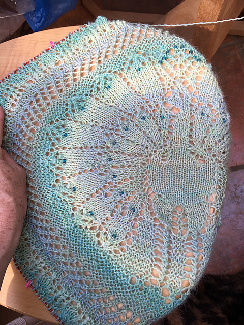 Ravelry: veebran's Peacock Pi Shawl