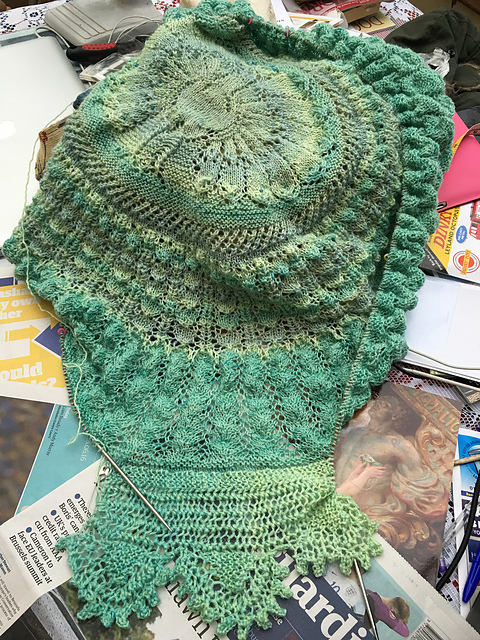 Ravelry: veebran's Peacock Pi Shawl