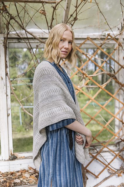 Ravelry: Ines pattern by Veera Välimäki