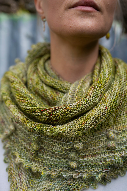 Ravelry: Lichen Wrap pattern by Veera Välimäki