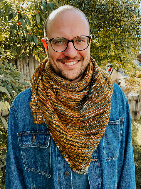 Ravelry: The Dionysus Shawl pattern by Jake Kenyon