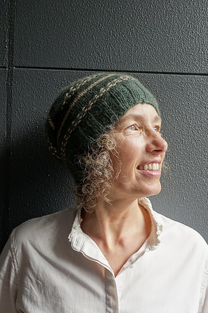 Ravelry: Homey Slouch Beanie pattern by Vera Loves Knitting