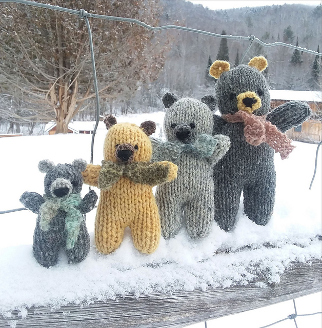 Ravelry: Mountain Bear Family pattern by Natural Earth Farm