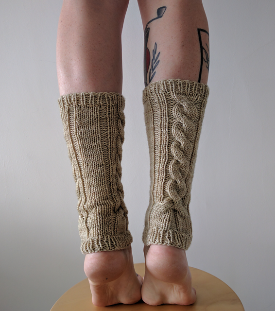 Ravelry: Athena Legwarmers pattern by Allison Jane