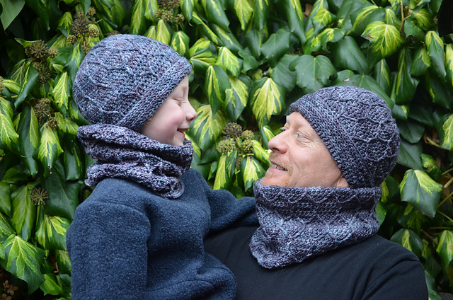 Ravelry: Viking geometrie hat and cowl pattern by Annelies Baes