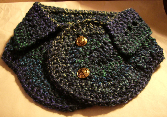 Ravelry: Collared Tippet pattern by Victoria Robinson