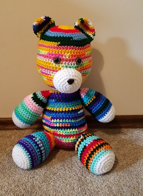 Ravelry: Scrappy the Bear pattern by Jacqueline Miceli