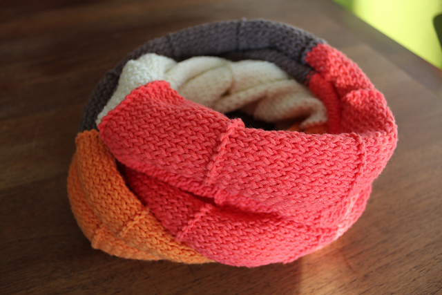 Ravelry: cowl ELISE pattern by dani ela