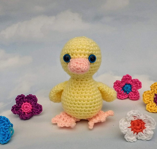 Ravelry: Dave the Duckling pattern by Victoria Stott
