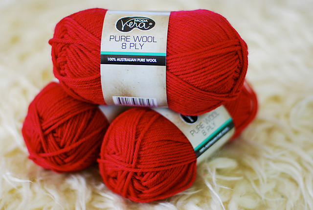 Ravelry: Moda Vera Pure Wool 8 Ply