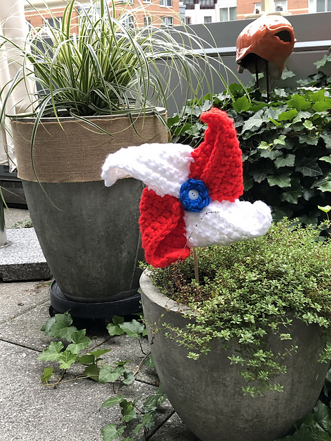 Ravelry: Pinwheel pattern by Emilee Gettle