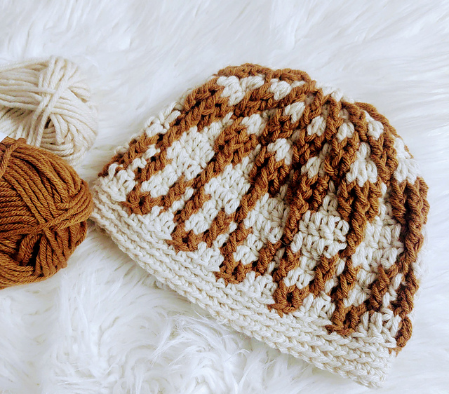 Ravelry: Creamy Biscoff Beanie pattern by Viva