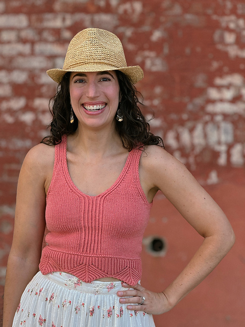 Ravelry: Wanderlust Tank pattern by Caitlyn Turowski