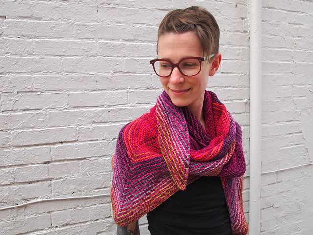 Ravelry: Knockout Round pattern by Ann Weaver