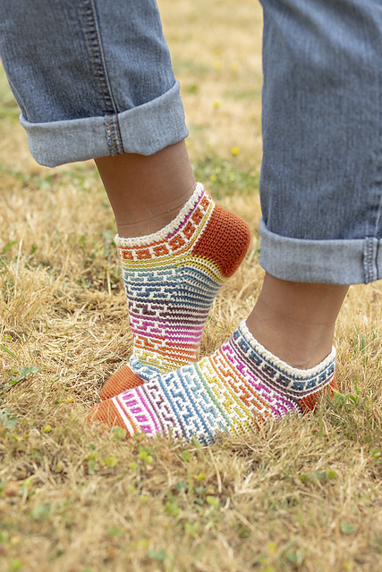 Ravelry: Hilma Mosaic Socks pattern by Yvonne Choi
