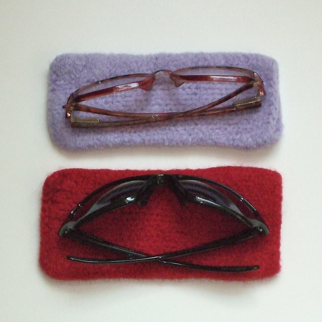 Ravelry: Felted Eyeglass Cases pattern by Wendy Easton