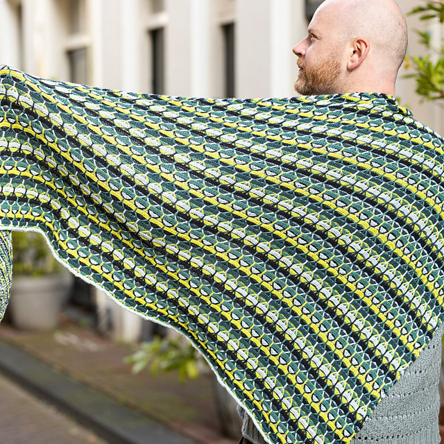 Ravelry: Aurora Cabin Triangle pattern by Stephen West