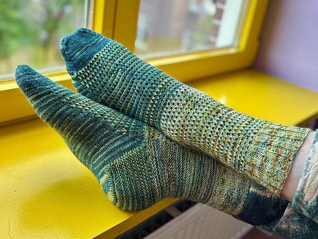 Ravelry: Cafe Knitting Socks pattern by Stephen West