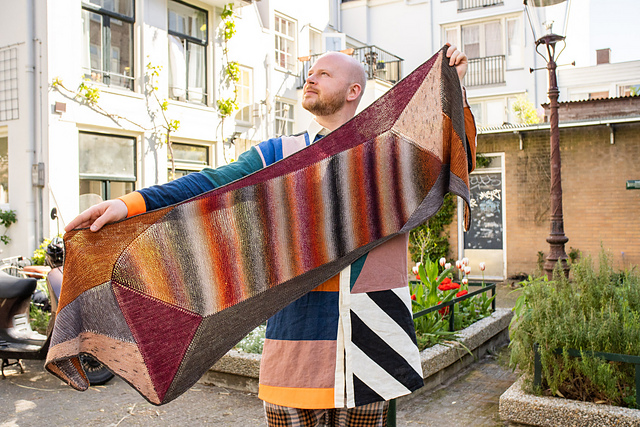 Ravelry: Crystal Fragments Shawl pattern by Stephen West