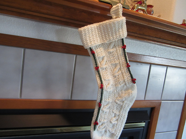 Ravelry: Aran Christmas Stocking pattern by Margie Mitchell
